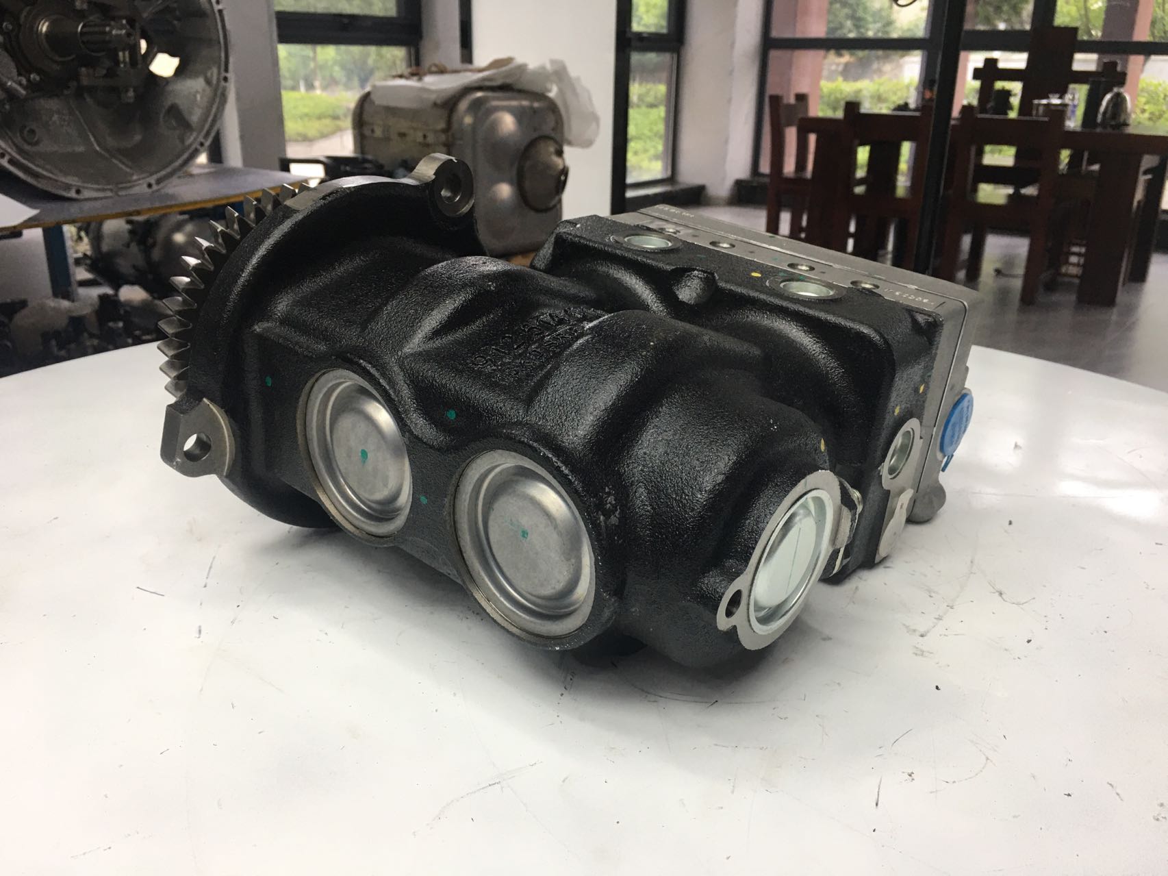 636cc Twin Cylinder Air Compressor 9125120310 for Volvo Truck Wabco ...