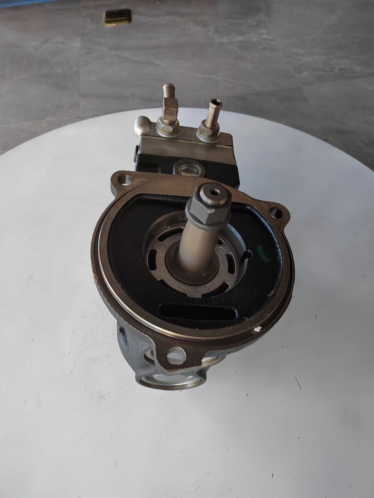 636cc Twin Cylinder Air Compressor 9125120310 for Volvo Truck Wabco ...